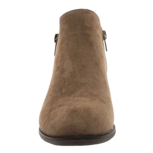 Olem | Shoes | Clearancenew Taupe Kenzie Bootie | Poshmark